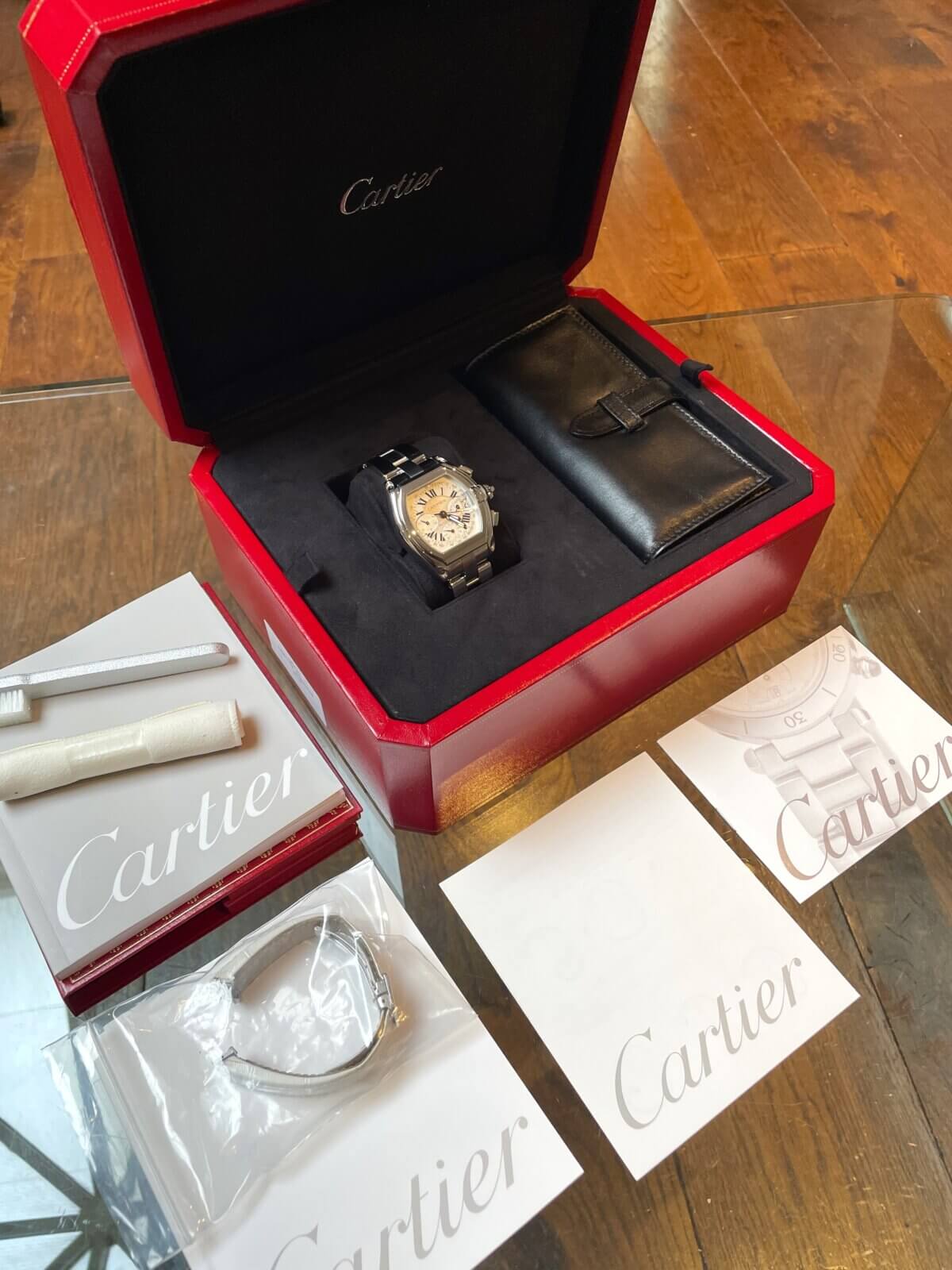 Cartier Roadster 2618 XL 40mm x 48mm - Luxury Watch Group